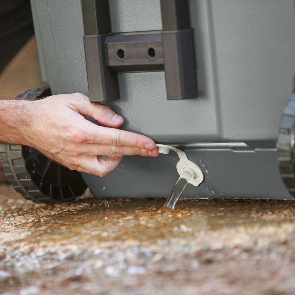 Coleman | Caixa Térmica com Rodas 61,5L Silver Ash Coleman - Coleman